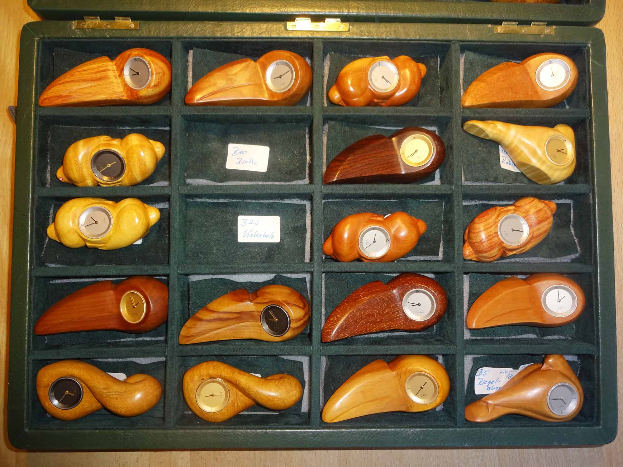 Handuhr: Die Möbelmacher